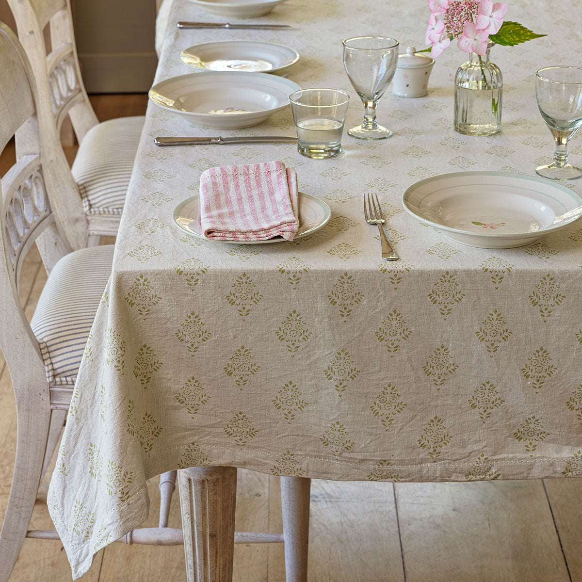 Green Anisha Tablecloth – Susie Watson Designs