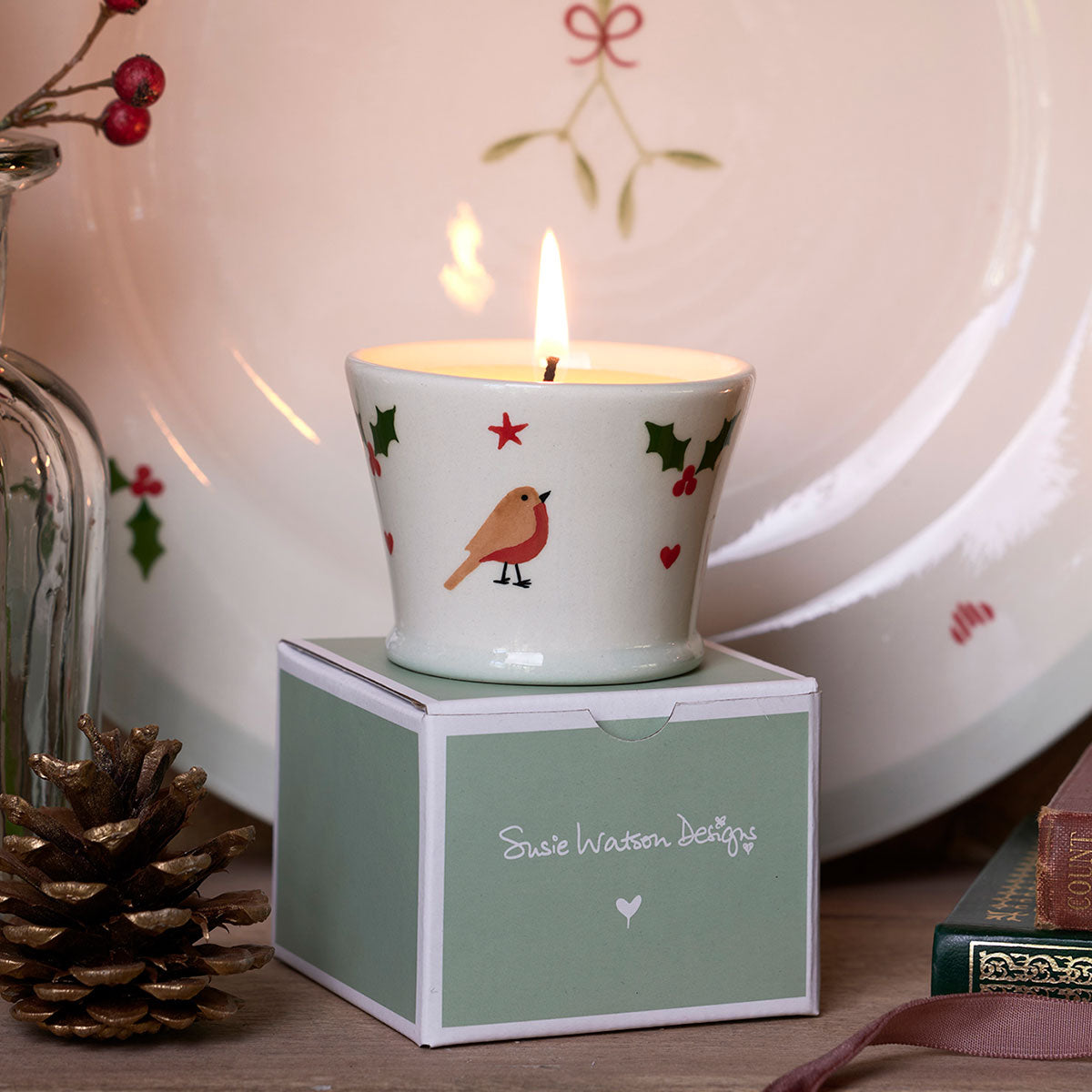 Christmas Robin Scented Candlepot | Susie Watson Designs